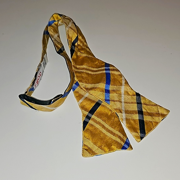 Izod | Accessories | Izod Cream Yellow Bowtie | Poshmark